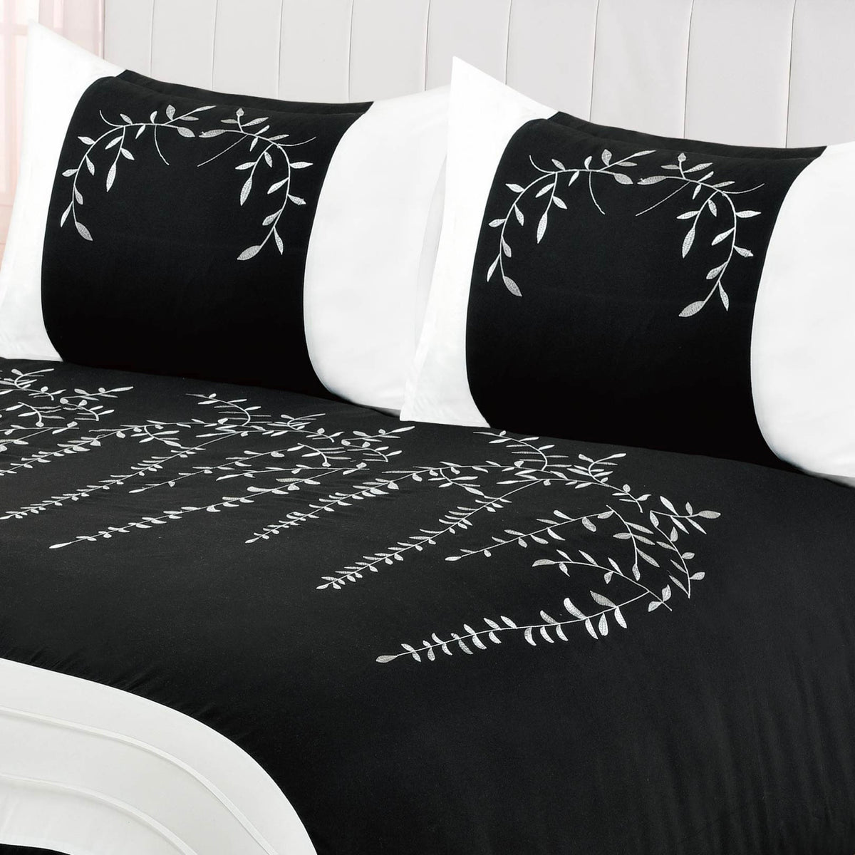 Carleton Embellished Duvet Cover Set | Old Belvedere (Queen/ King) – EDURA