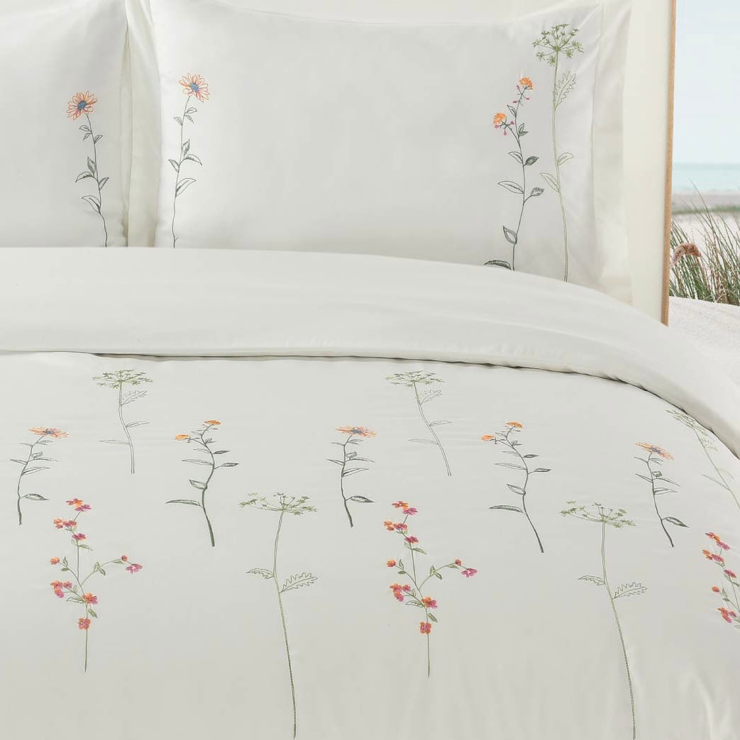 Carleton Embellished Duvet Cover Set | Royal (Queen/ King) – EDURA