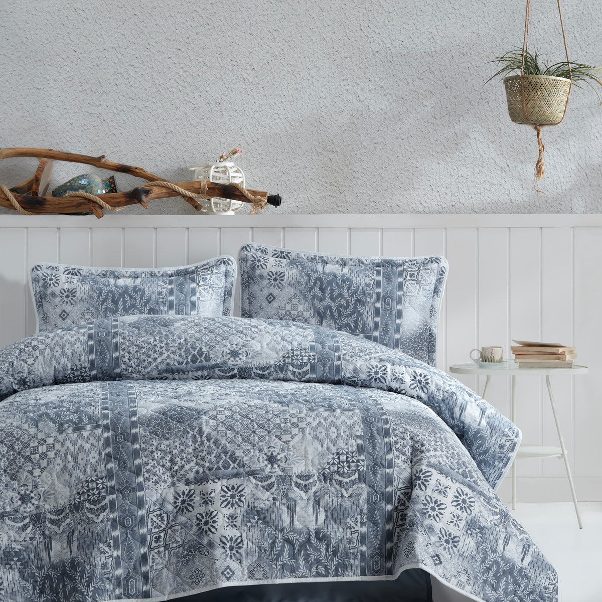 Lady of Leisure Quilt Set | `Pava V1 (Queen & King) – EDURA