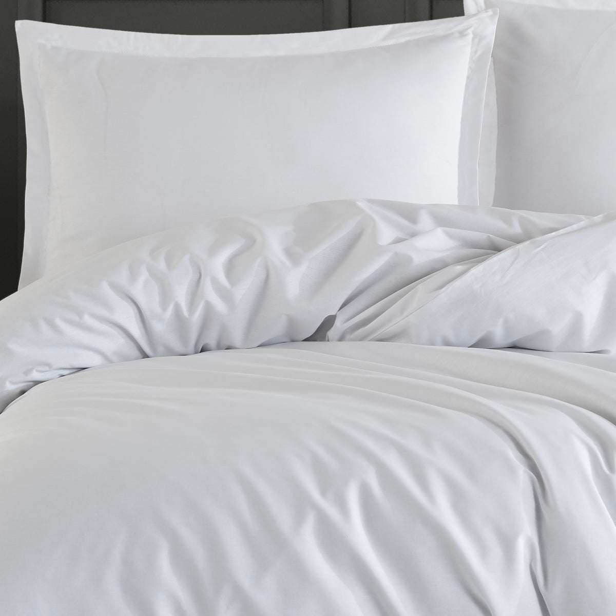 White Lady of Leisure Sateen Plain Bed Sheet Set | Queen – EDURA